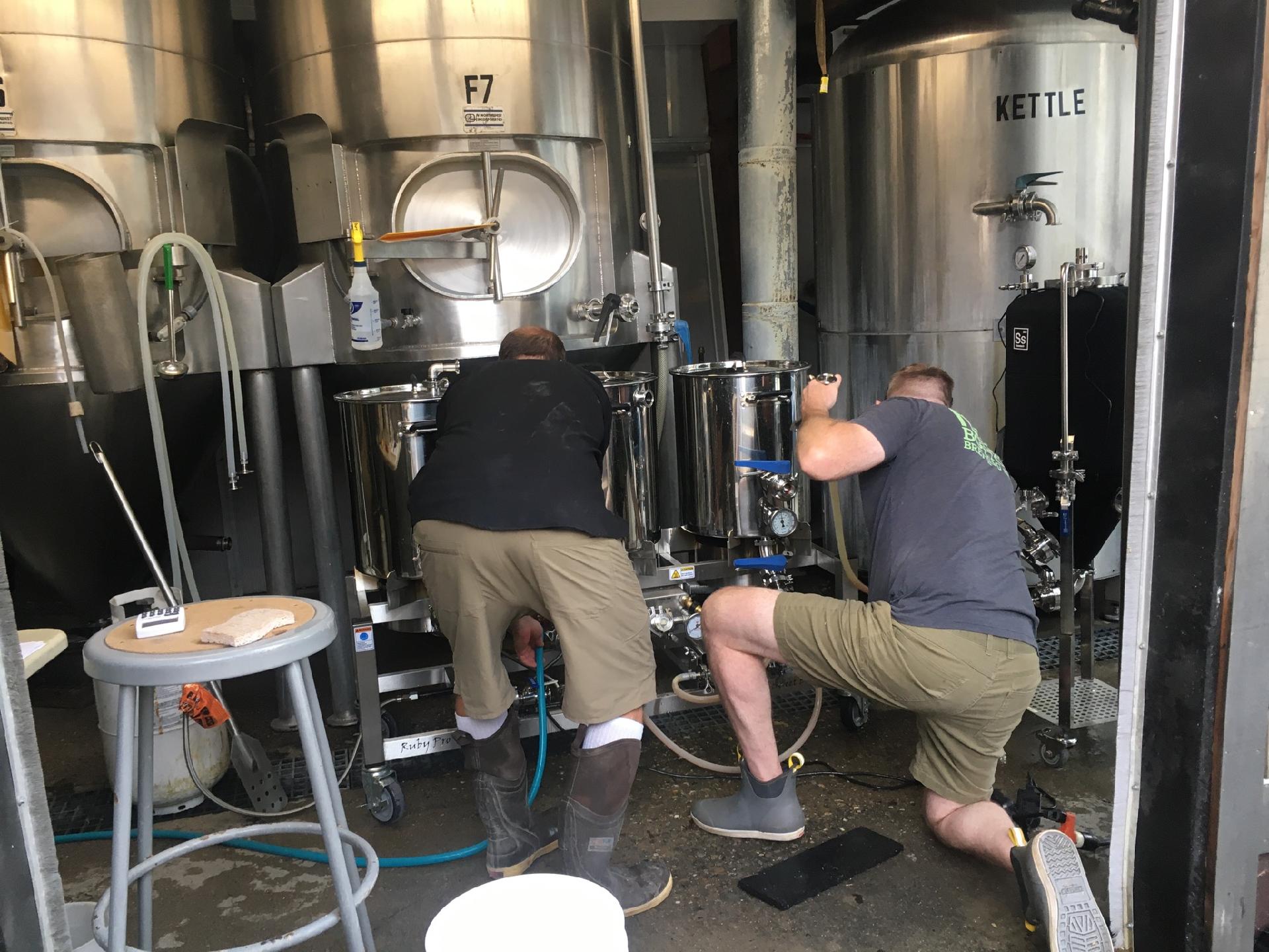 Frosty Bottom Brewing - Community Supported Brewery in Belfast Maine